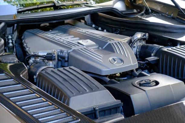What Are the Best Mercedes Engine Maintenance Tips in Hot Weather?